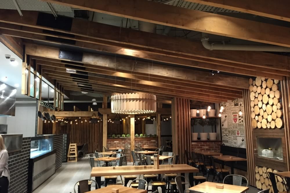 Schnitz | Booth Seating | HFC