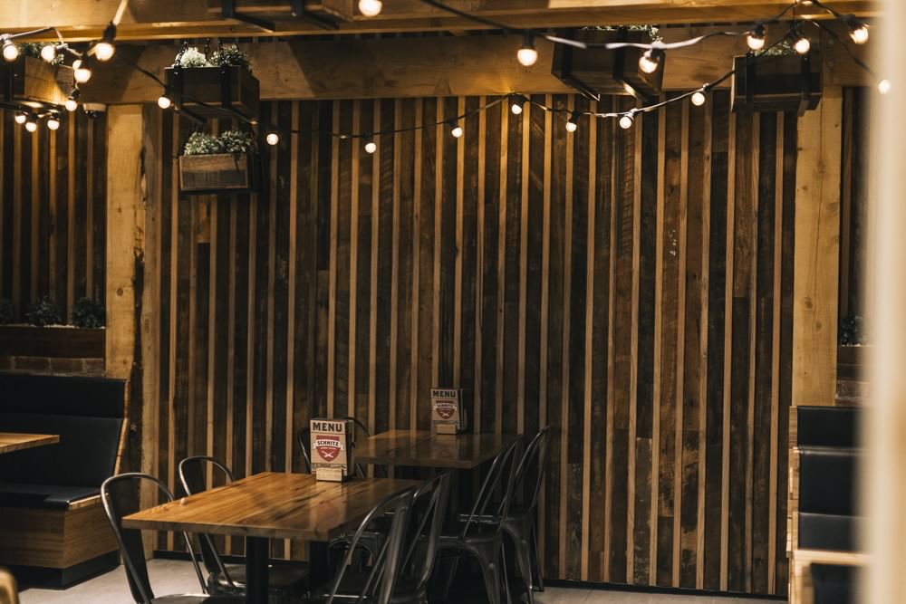 Schnitz | Booth Seating | HFC