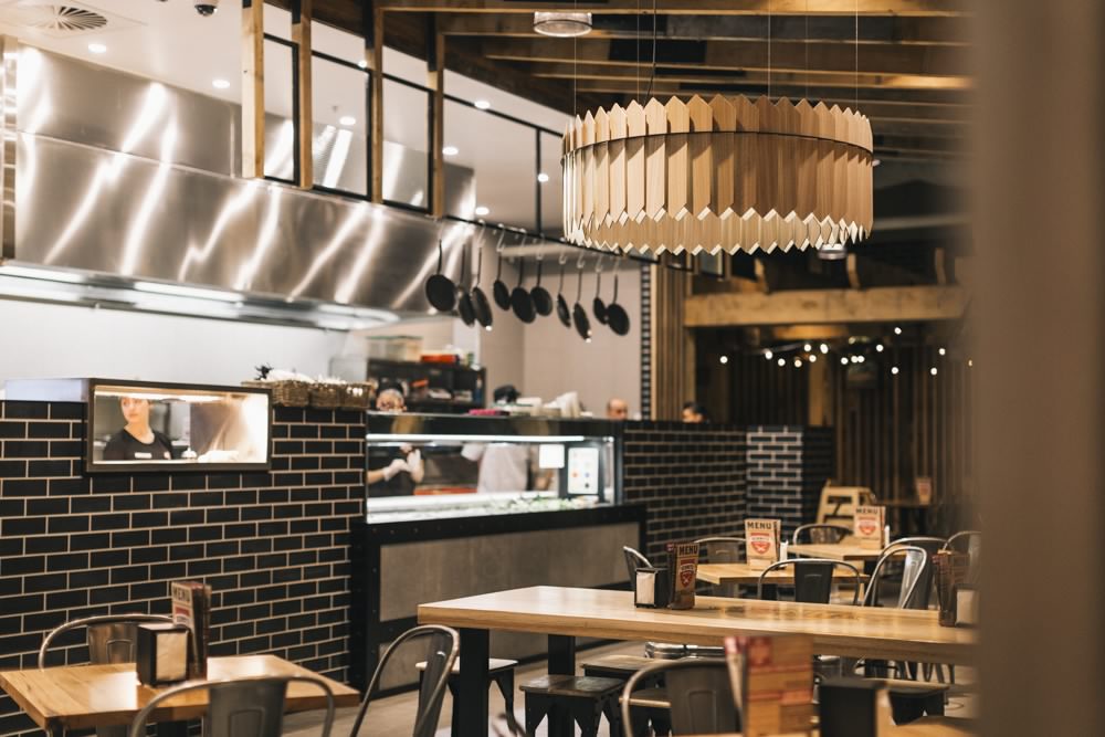 Schnitz | Booth Seating | HFC