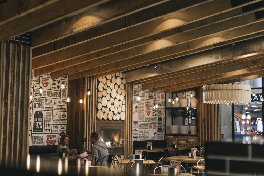 Schnitz | Booth Seating | HFC