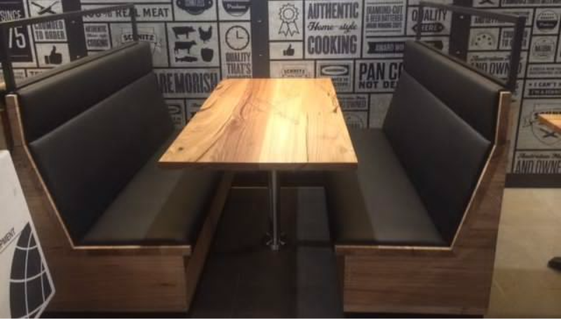 Schnitz | Booth Seating | HFC