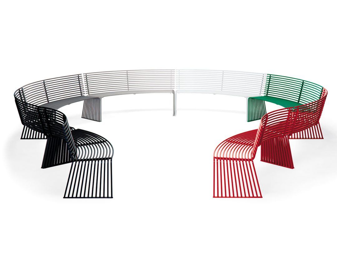 .015 Concave Bench with Back