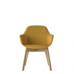 Lounge Area / Couches