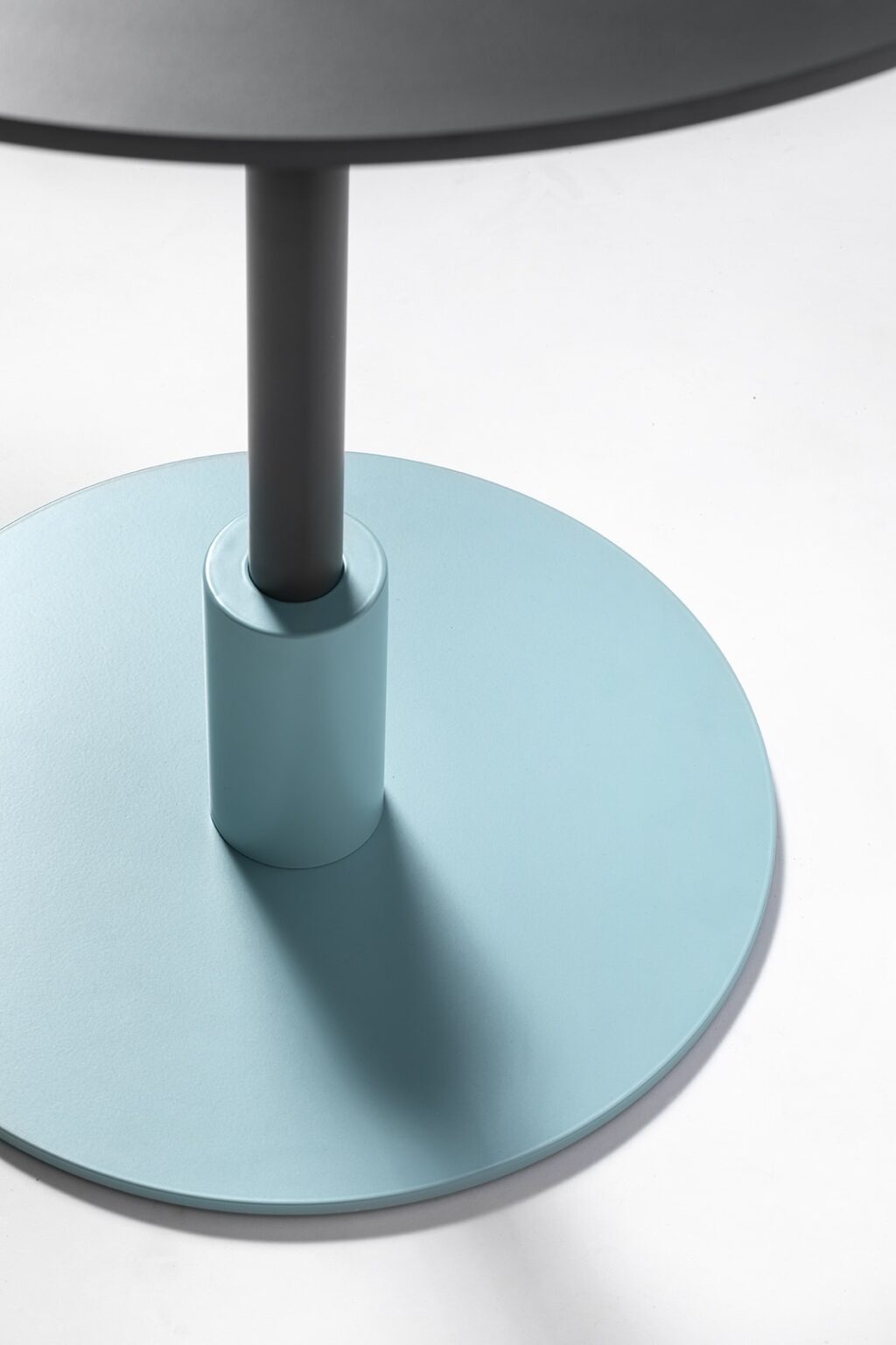 Echo Table - Commercial Hospitality Furniture & Custom Quo